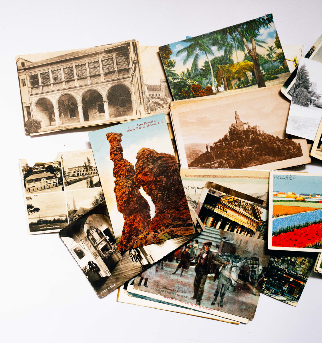 Vintage postcard bundle! – han cao